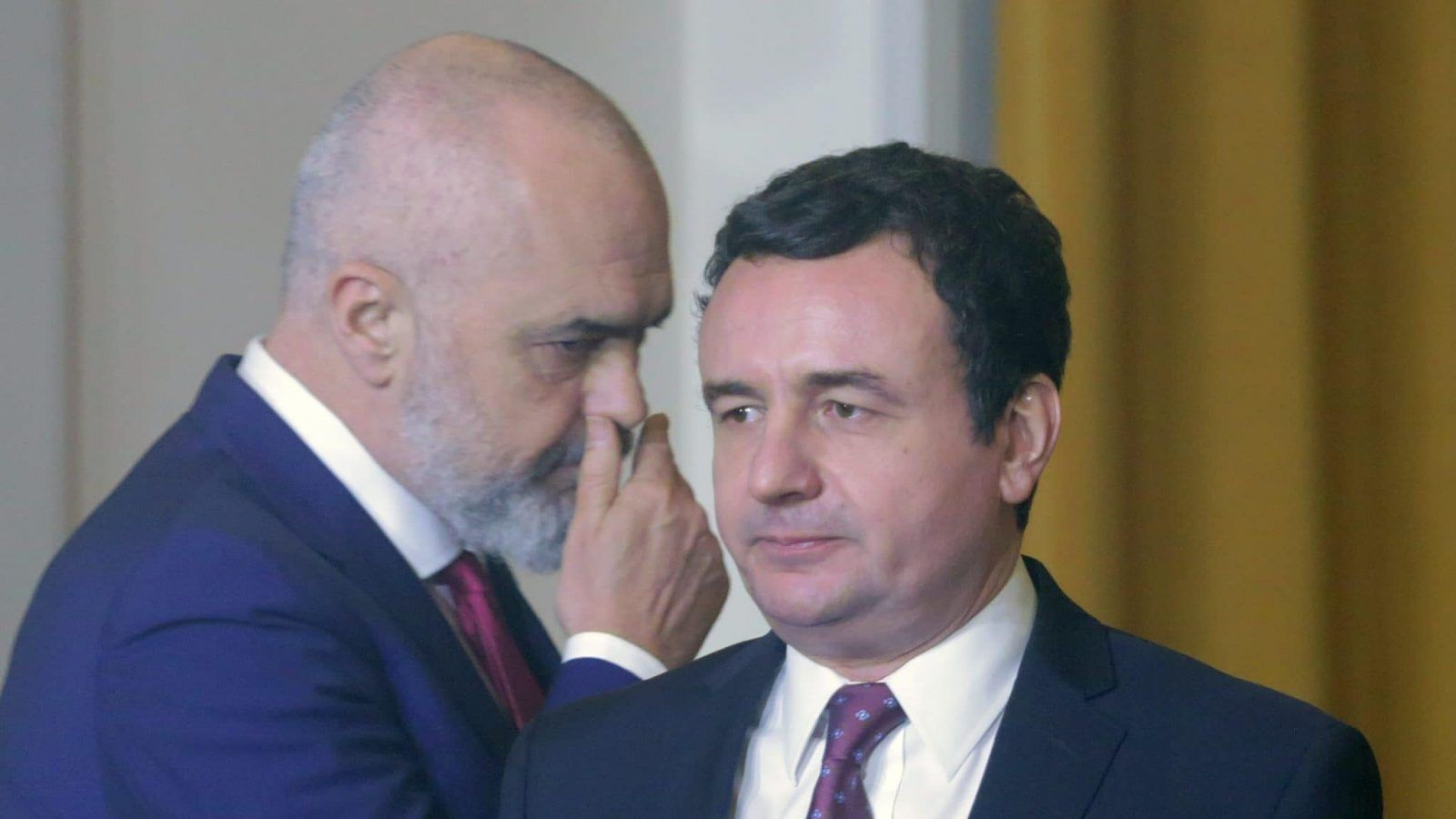 Raportet Enver Hoxha-Fadil Hoxha dhe Edi Rama-Albin Kurti