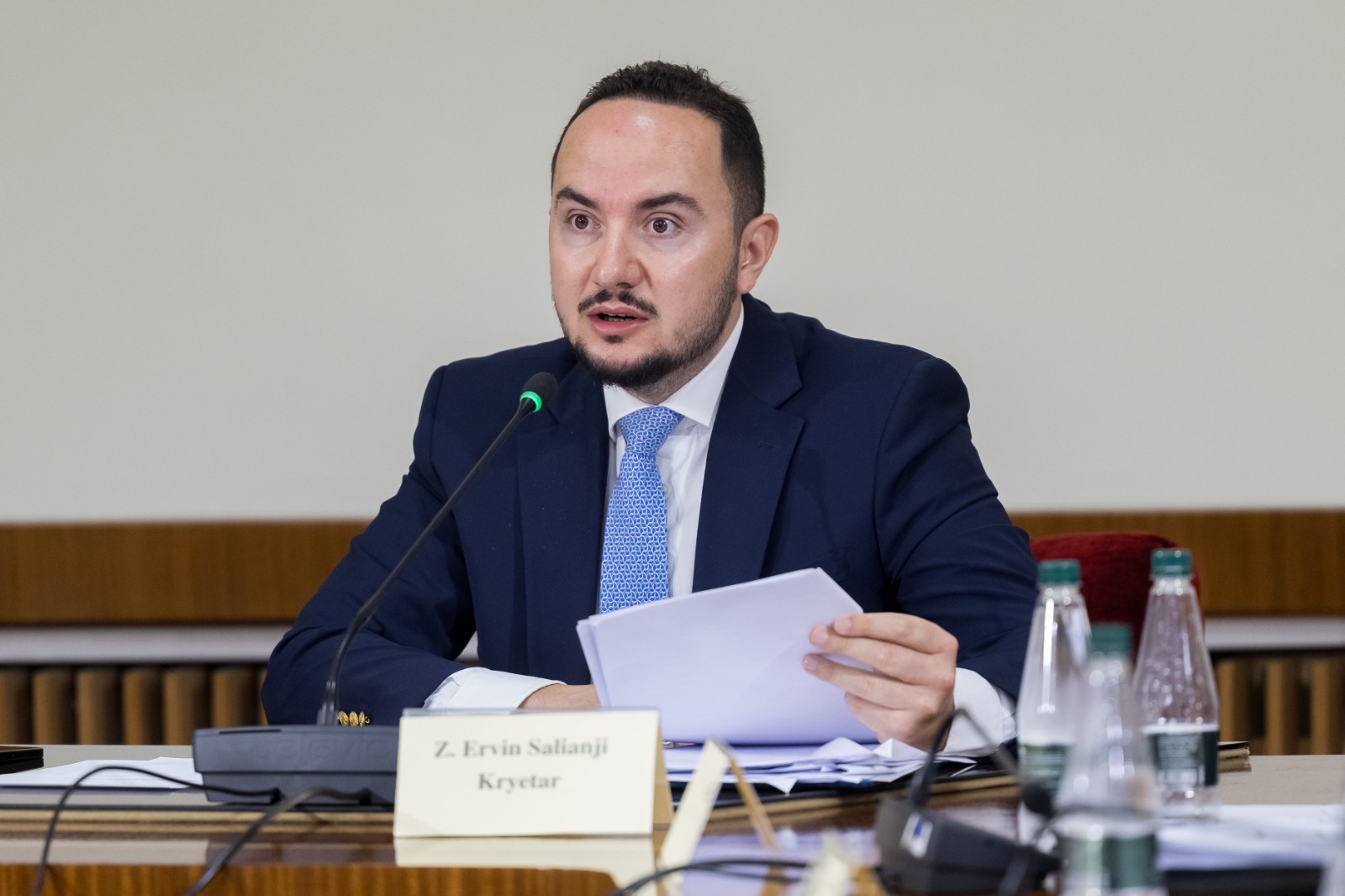 Salianji: Të miratohet një ligj i posaçëm