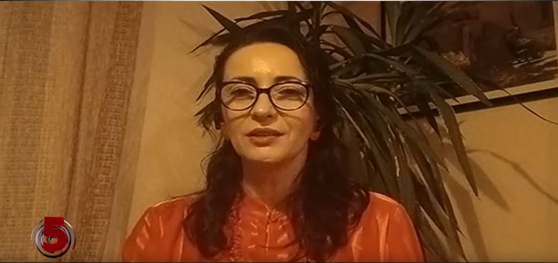 Inida Gjata në "5 Pyetje": Politikat antikombëtare po dëmtojnë ...