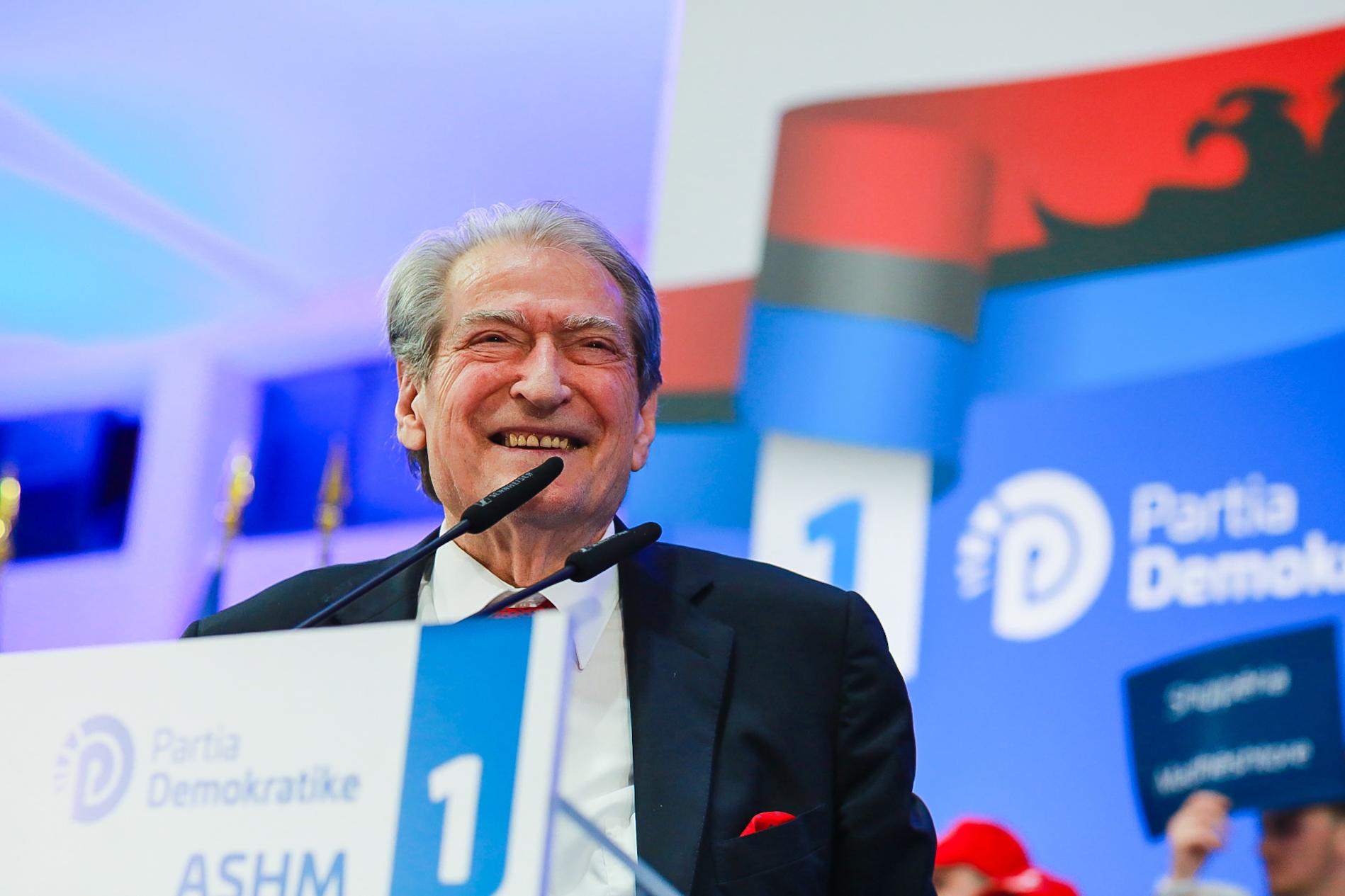 Berisha: Rama po rrokulliset, refuzon përballjen